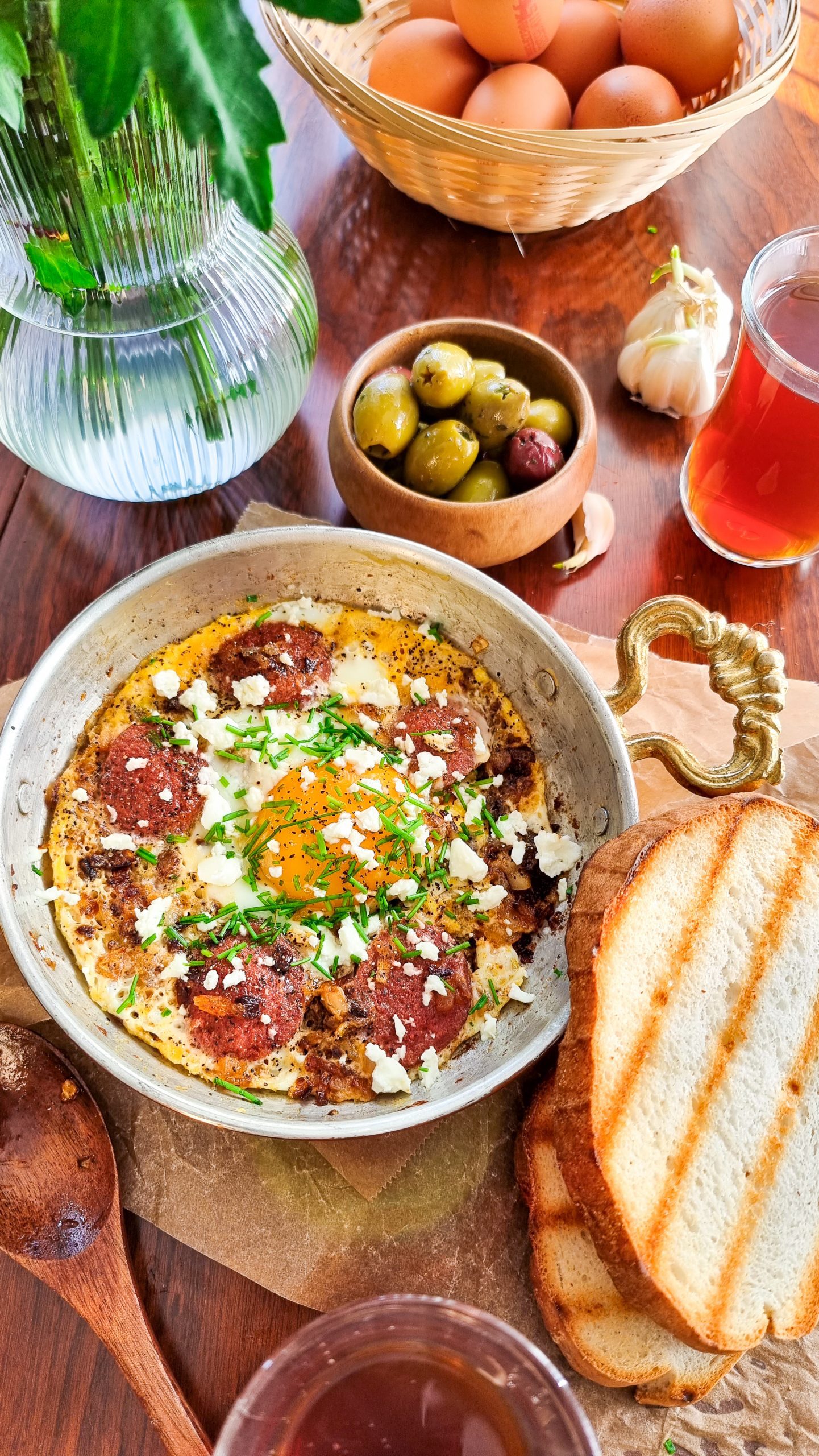 Sucuk & Eggs - PEANUTSWIRLS