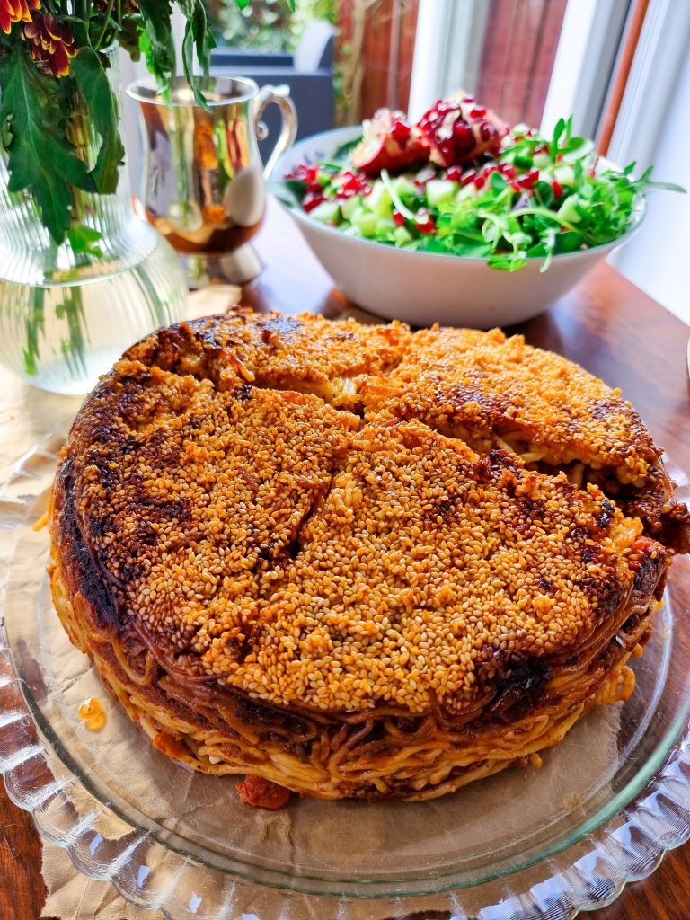 Persian Macaroni with Tahdig - PEANUTSWIRLS
