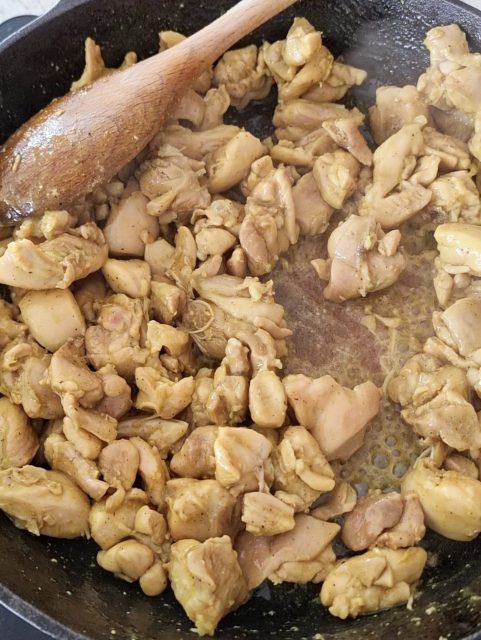 Sumac Chicken with Buttery Tomatoes