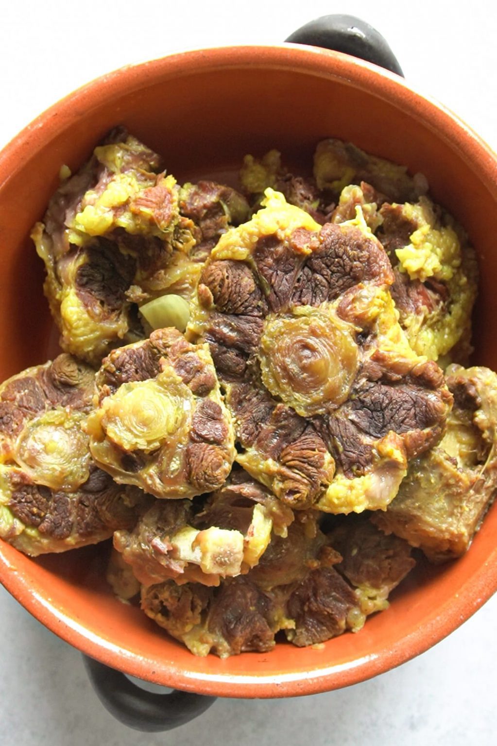 Simple Homemade Oxtail Soup - PEANUTSWIRLS