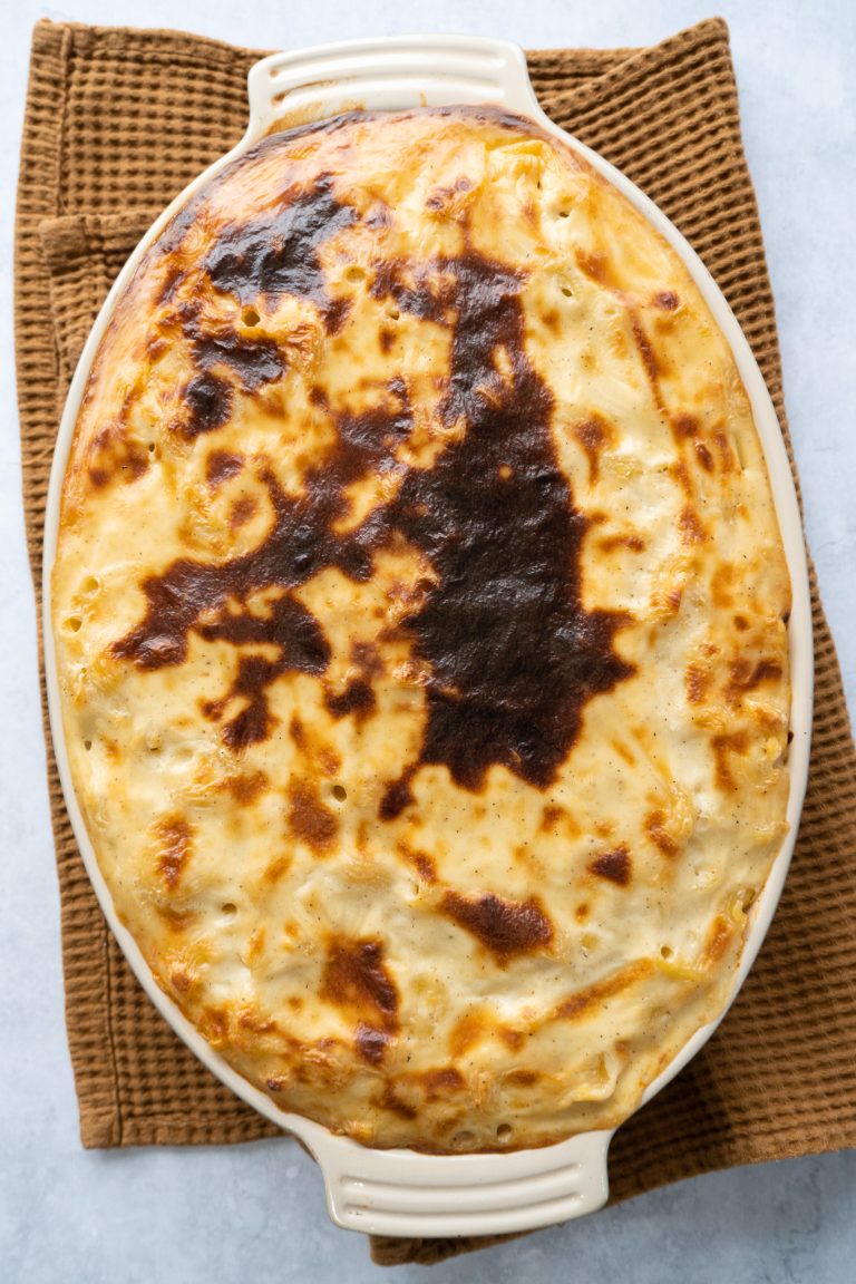 Bechamel Pasta Bake (Macarona Bechamel)